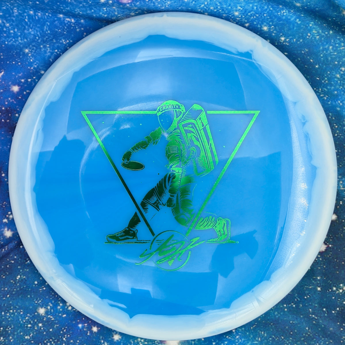 Discmania - Spore - Soft Horizon - Alden Harris Throwing Astro ...